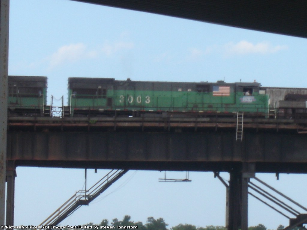 LS&I ENGINE # 3003 AT THE DOCK